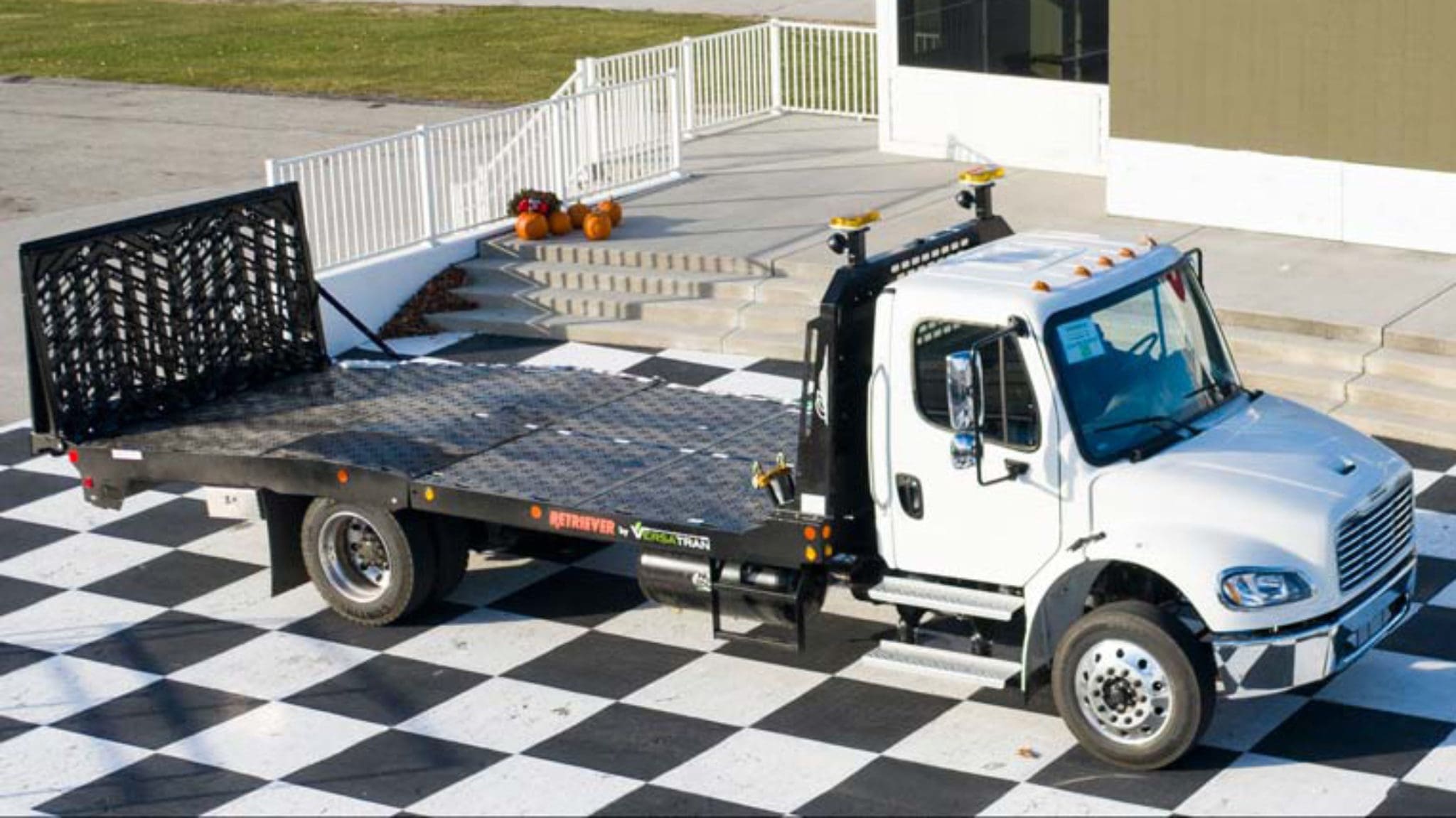 Versatran Unveils New Non-CDL 6T Retriever | Metalcraft of Mayville